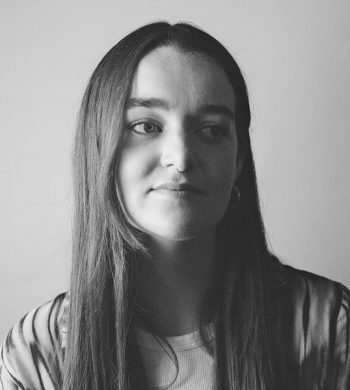 Listen: Fiona O' Connell - "Easily"